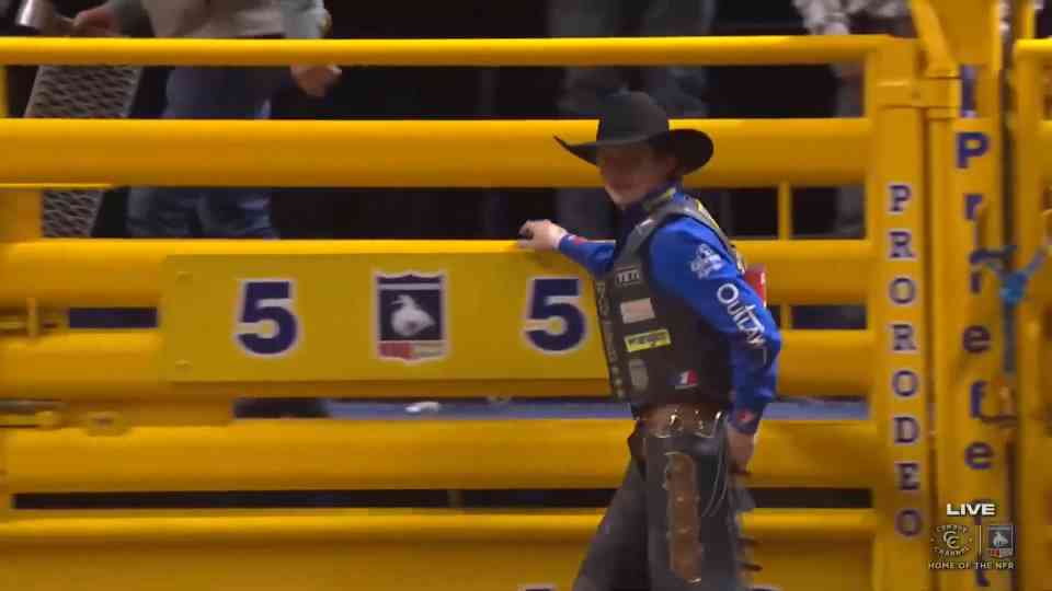 Eight seconds that looked too smooth to be real