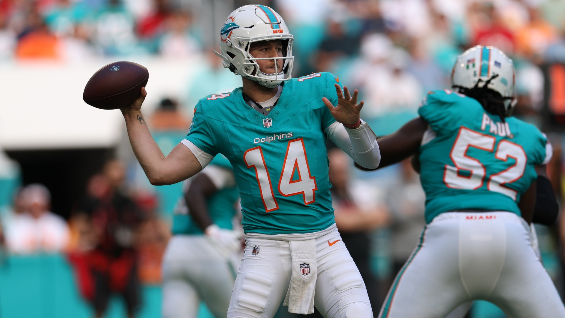 Miami Dolphins edge Tampa Bay Buccaneers 20-17: Recap