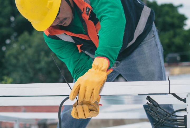 Weighing the benefits and risks of having a skylight