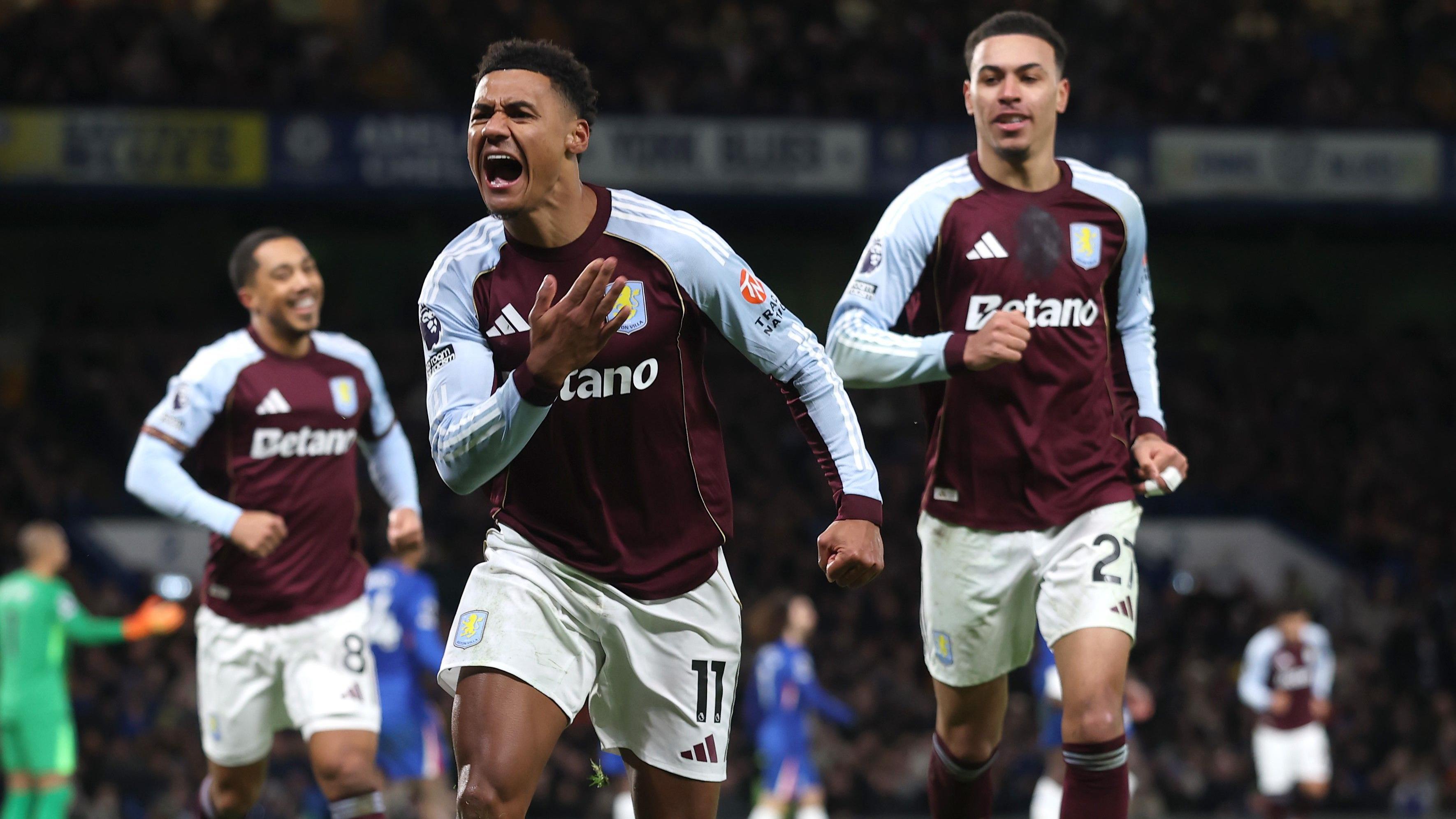 Emery plays down title talk at in-form Villa