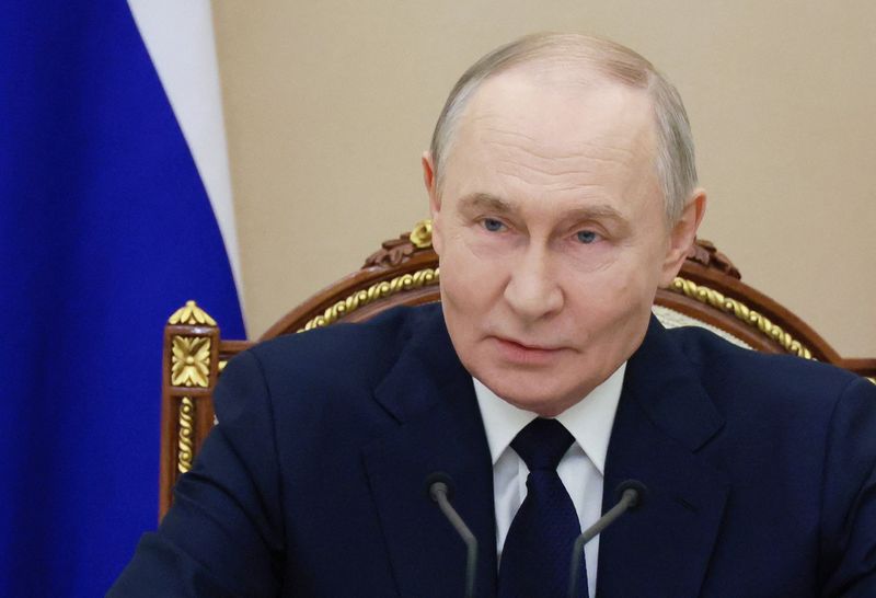 Rusia dice que Ucrania intentó atacar la residencia de Putin; merman ...