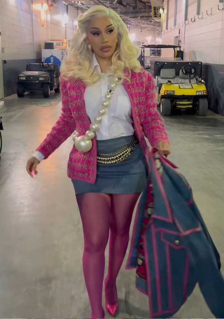 Last week’s best dressed stars reimagined holiday glamour