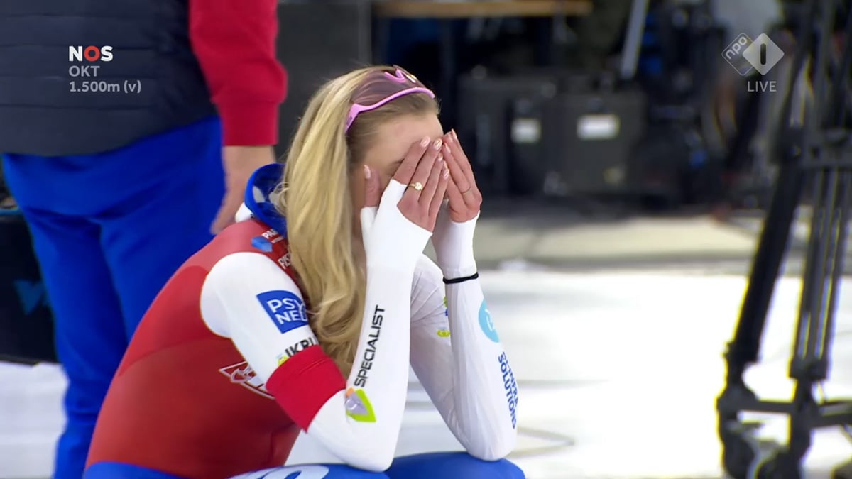 Joy Beune enorm boos na 1500 meter op OKT, Angel Daleman in tranen