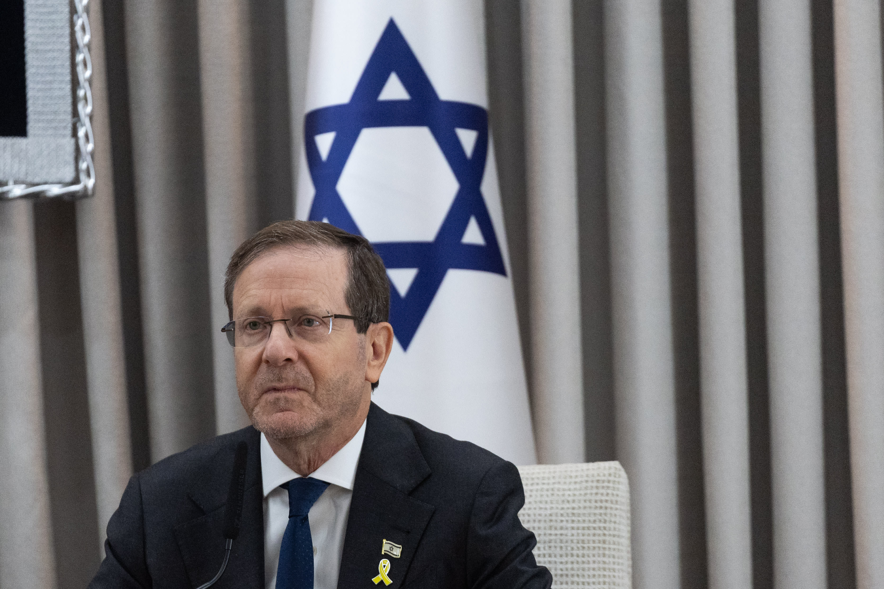 President Herzog delivers warning to Israel's enemies during Rafael visit