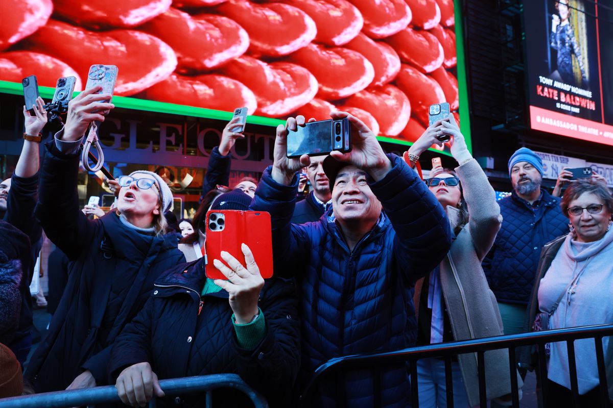 Where and how to watch the NYC ball drop on New Year’s Eve
