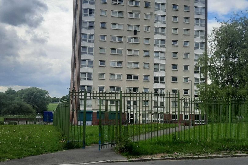 Leeds tower block left without water supply for almost 72 hours