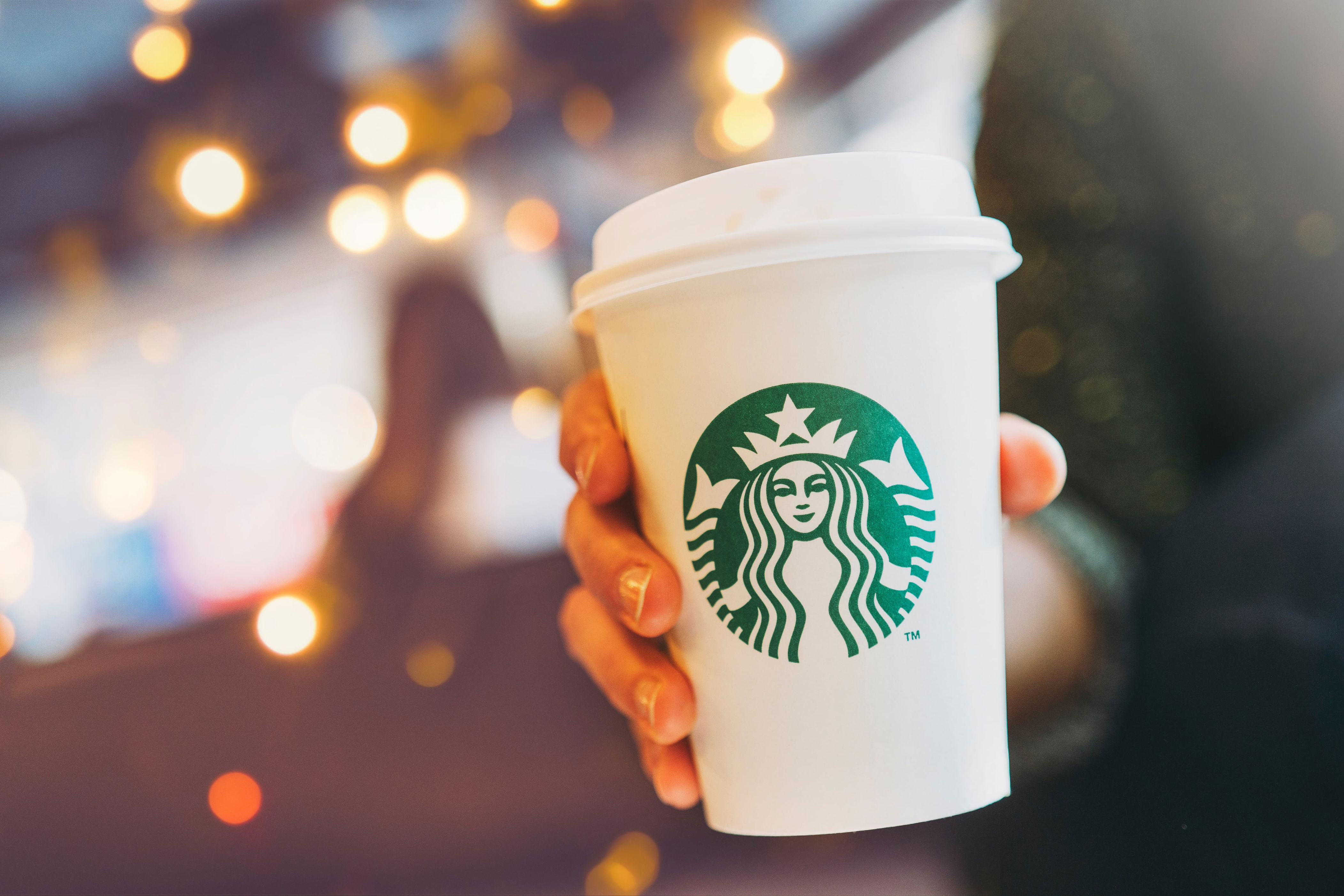 Starbucks plans to close approximately 400 stores in major metropolitan ...