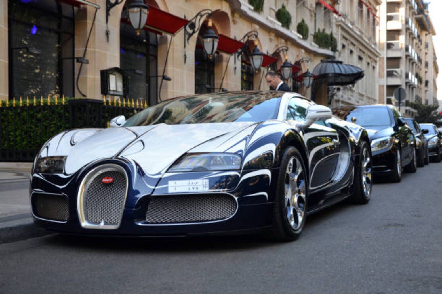 Porsche considers sale of stake in Bugatti joint venture -- Bloomberg