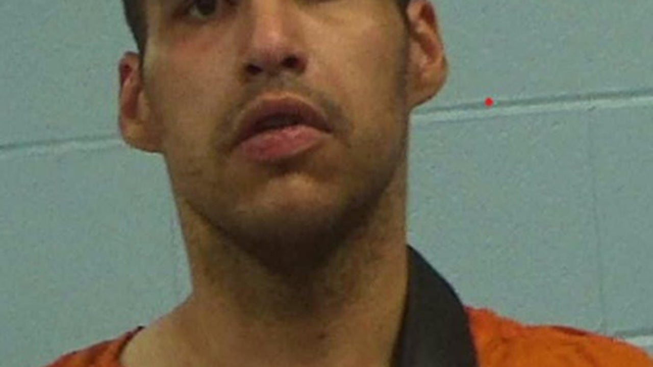 Attempted kidnapping suspect held by residents until deputies could arrive