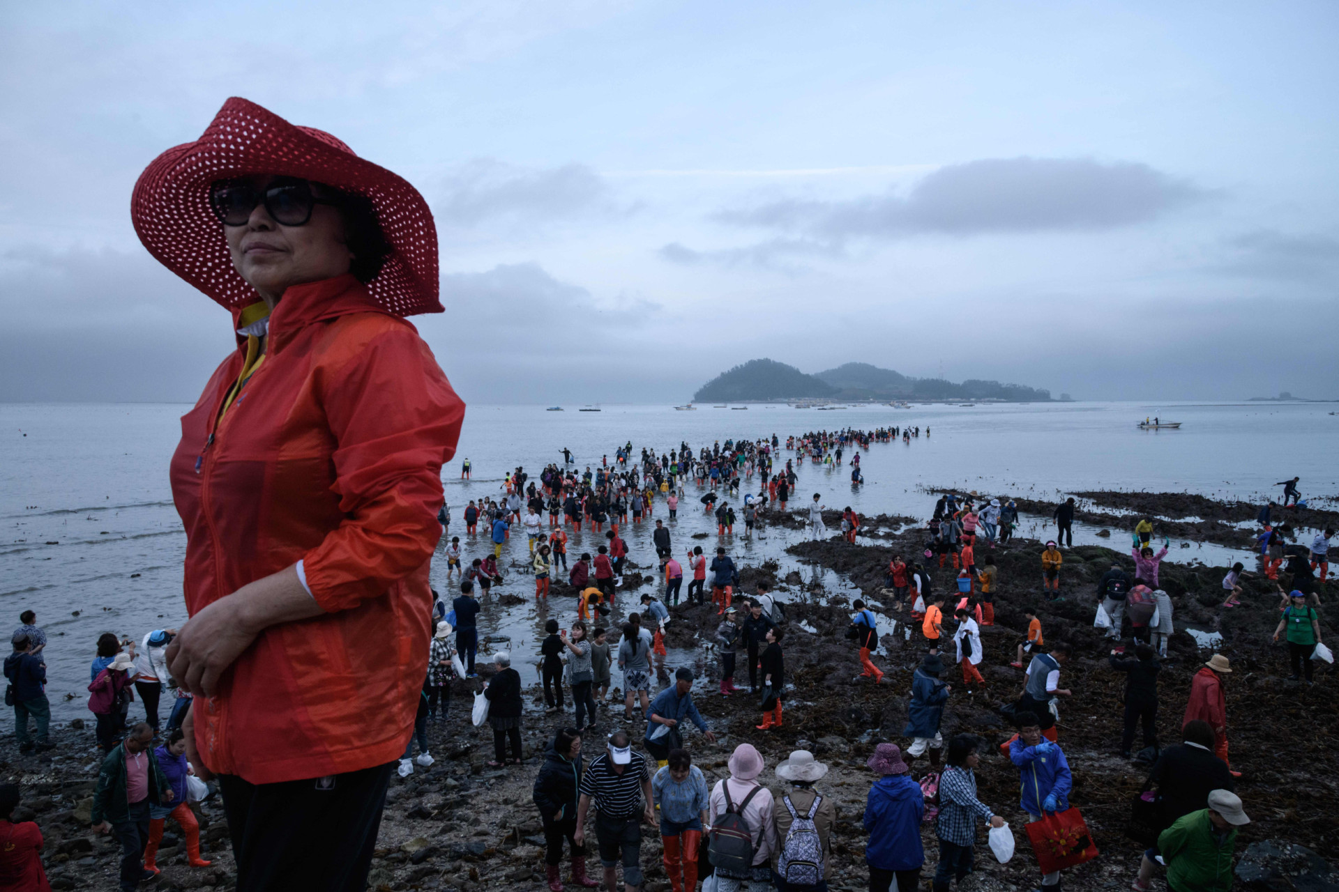 The Moses miracle: where the sea parts in South Korea