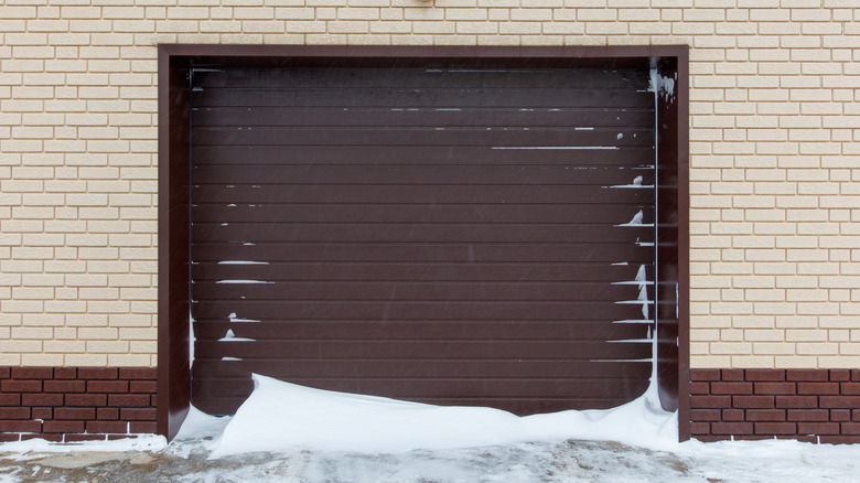 Protect your garage: The best type of seal to keep pests, drafts, and ...