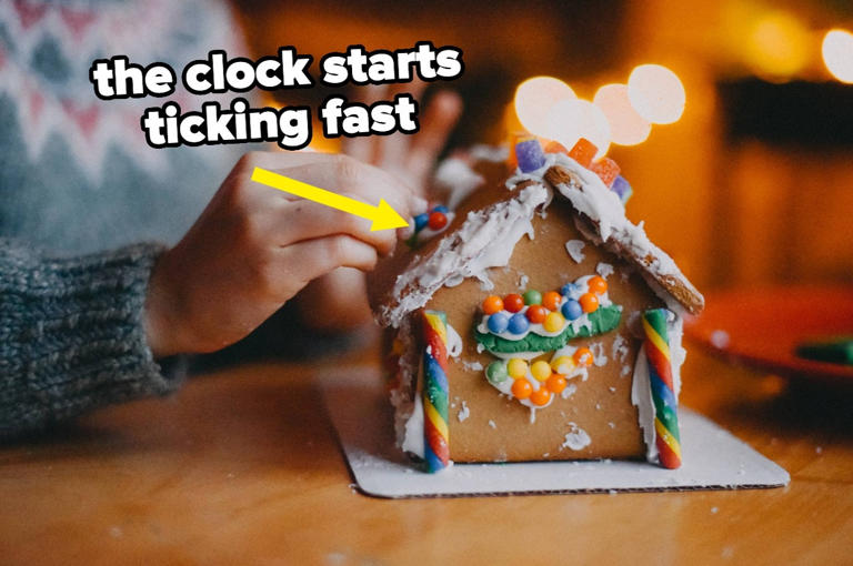I asked experts when (and if) it's safe to eat your gingerbread house ...