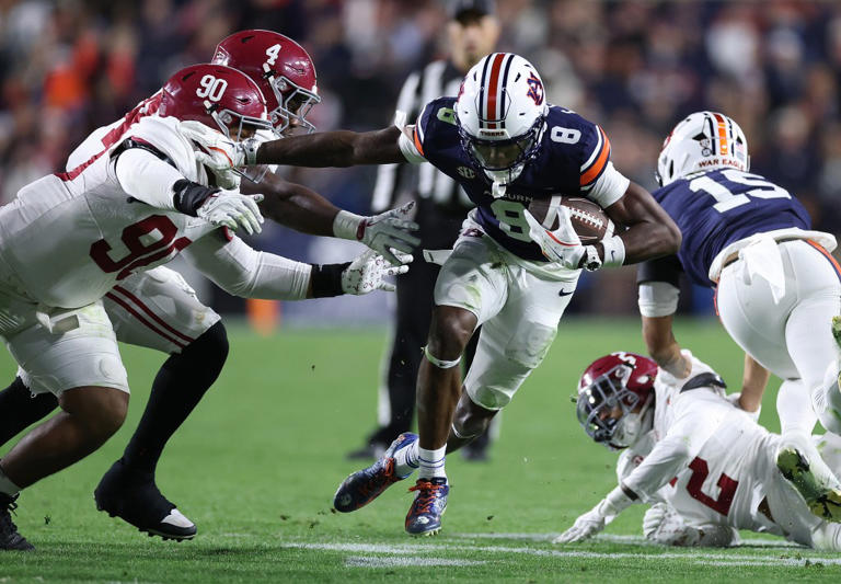 Auburn suffers major transfer portal blow after program shakeup