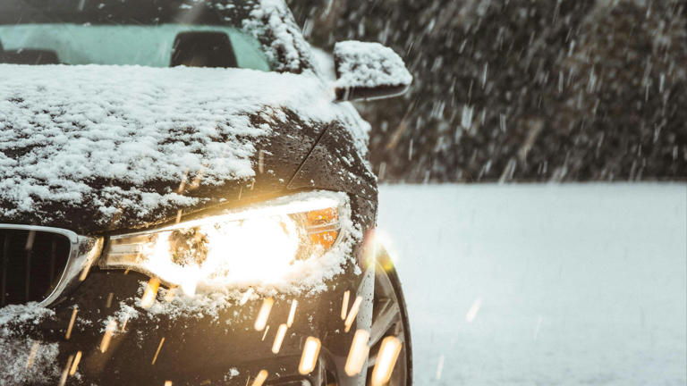 The worst winter driving habits to stop immediately