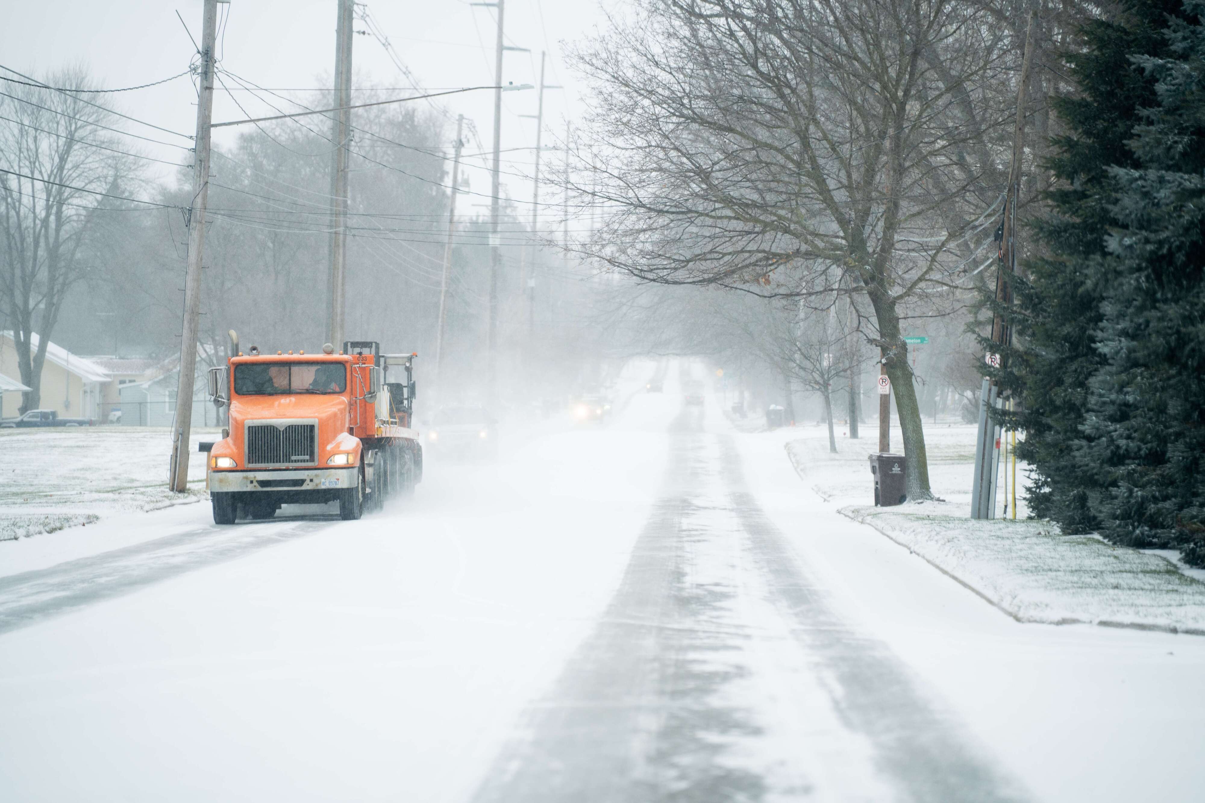 Eastbound I-94 through Ann Arbor closed due to crash