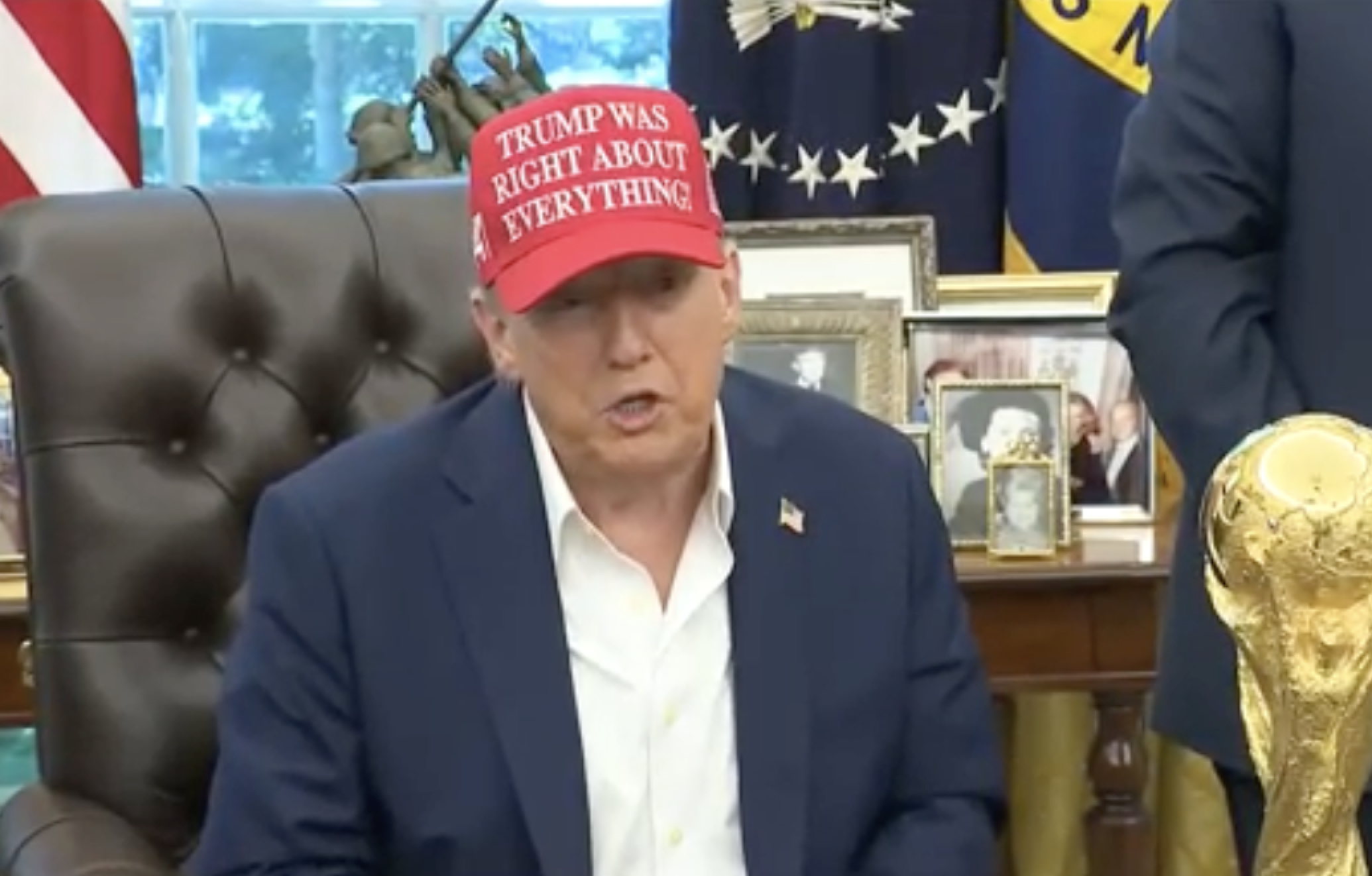 They're wearing red hats!: Trump claims that beautiful African American ...