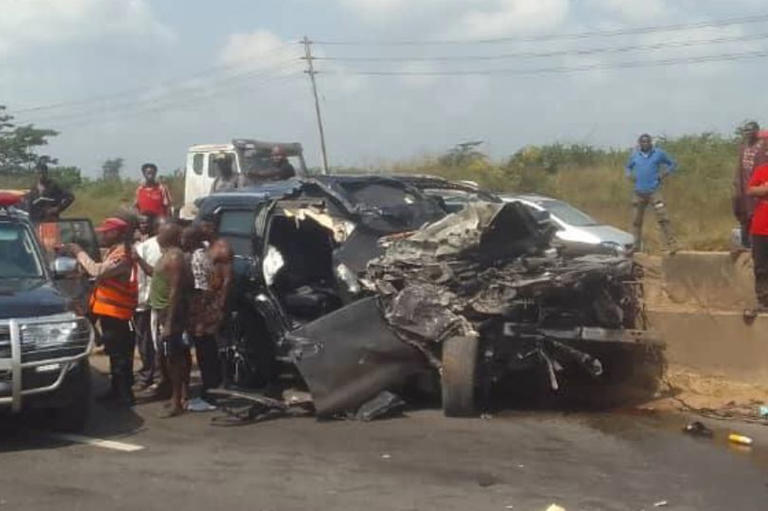 Anthony Joshua car crash explained: What happened as two dead and boxer ...