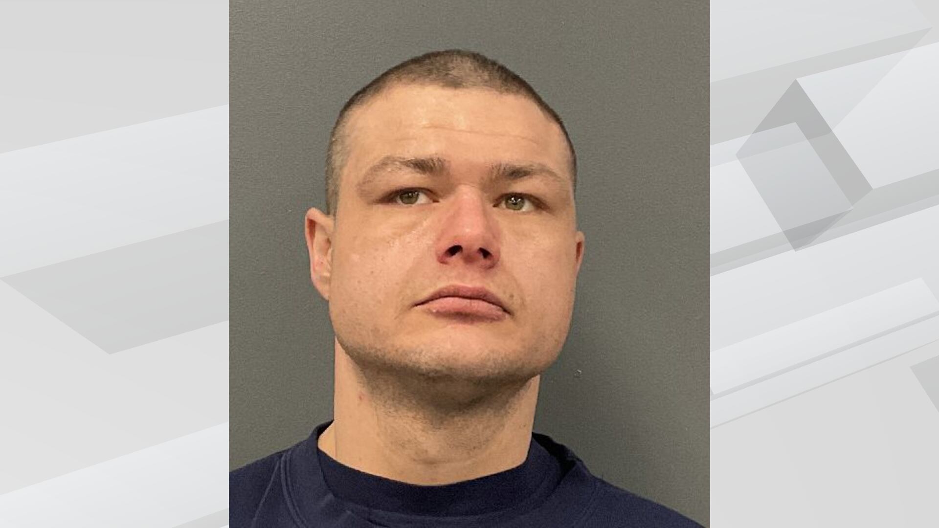 Moorhead man charged with carjacking at knifepoint outside grocery store