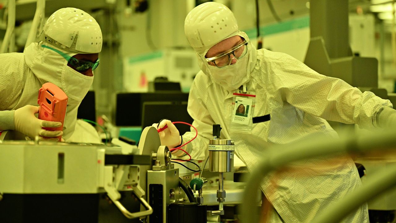Researchers reach superconductivity at ambient pressure, record high ...