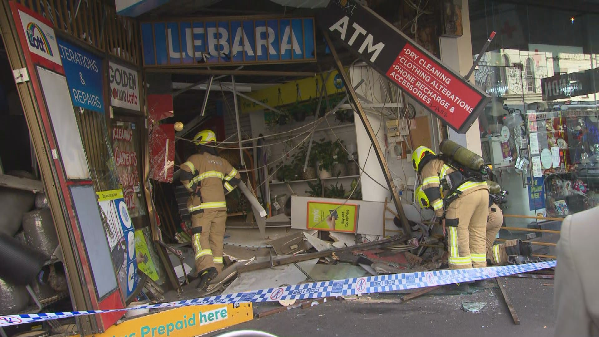 Newsagency smashed in early morning Melbourne ram raid