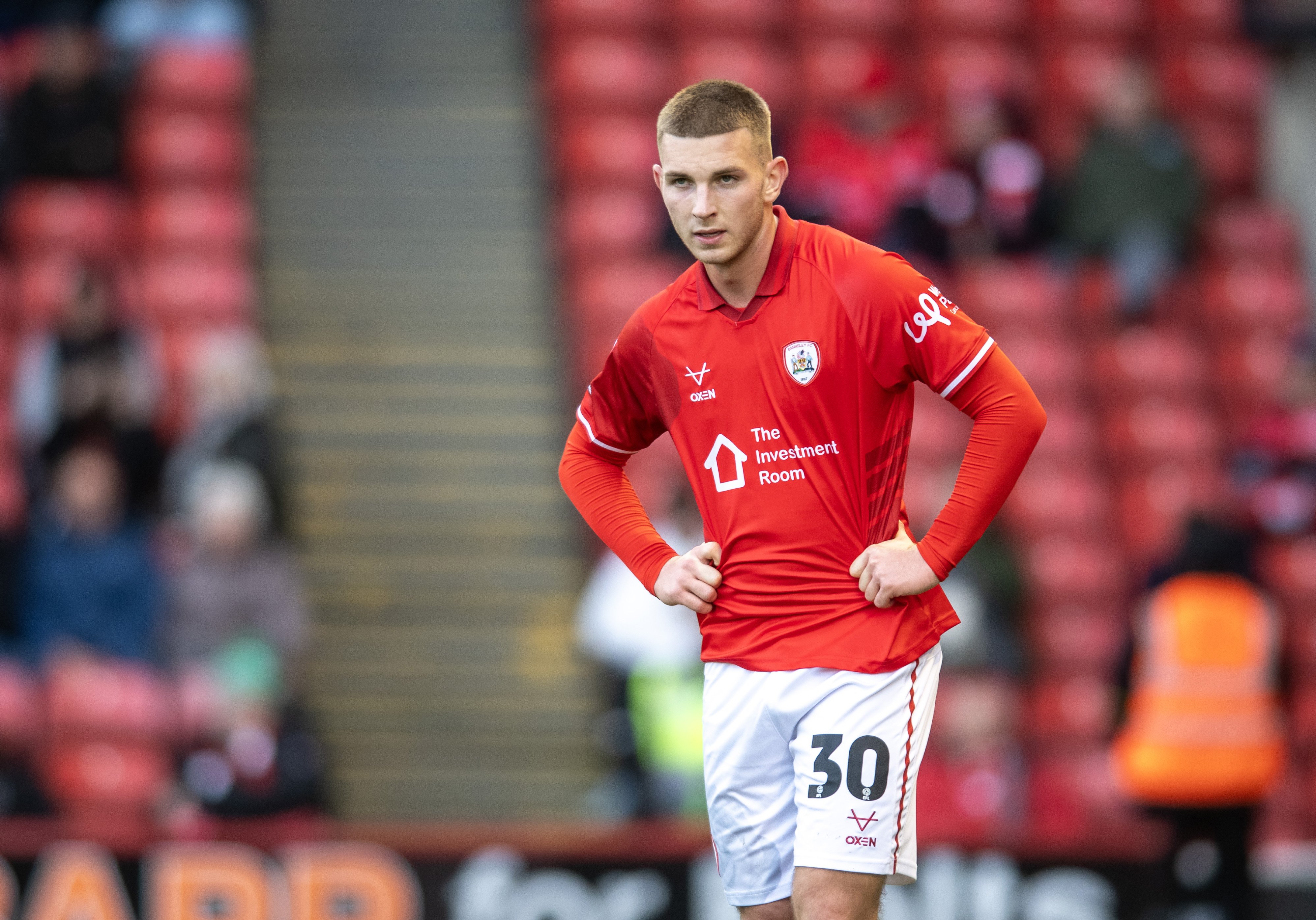 Barnsley FC 0 Lincoln City 2: Reds end miserable 2025 by sinking into ...