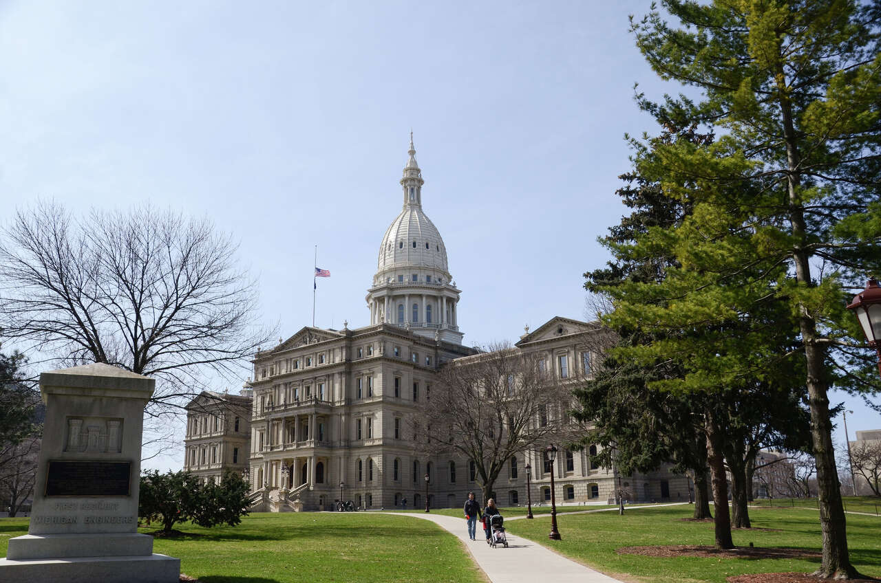 14 newly signed laws set to cut red tape in Michigan for 2026
