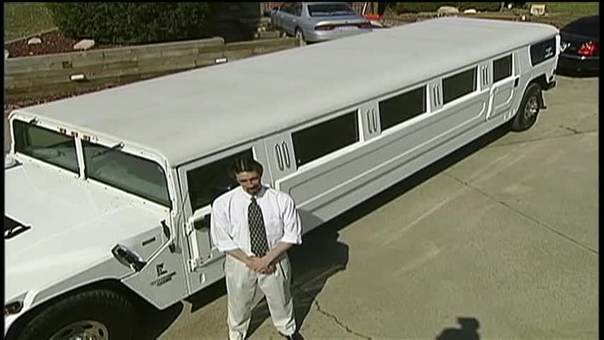 Retro find: Des Moines VIPs ride in style in stretch Hummer limo