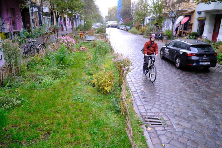 Experiment im Graefekiez in Kreuzberg: Hunderte Parkplätze weg ...