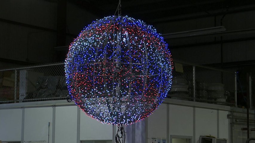 White Plains hosts annual testing of its New Year's Eve ball