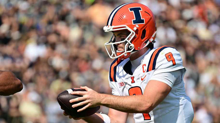 Tennessee vs. Illinois prediction: Who wins the Music City Bowl, and why?