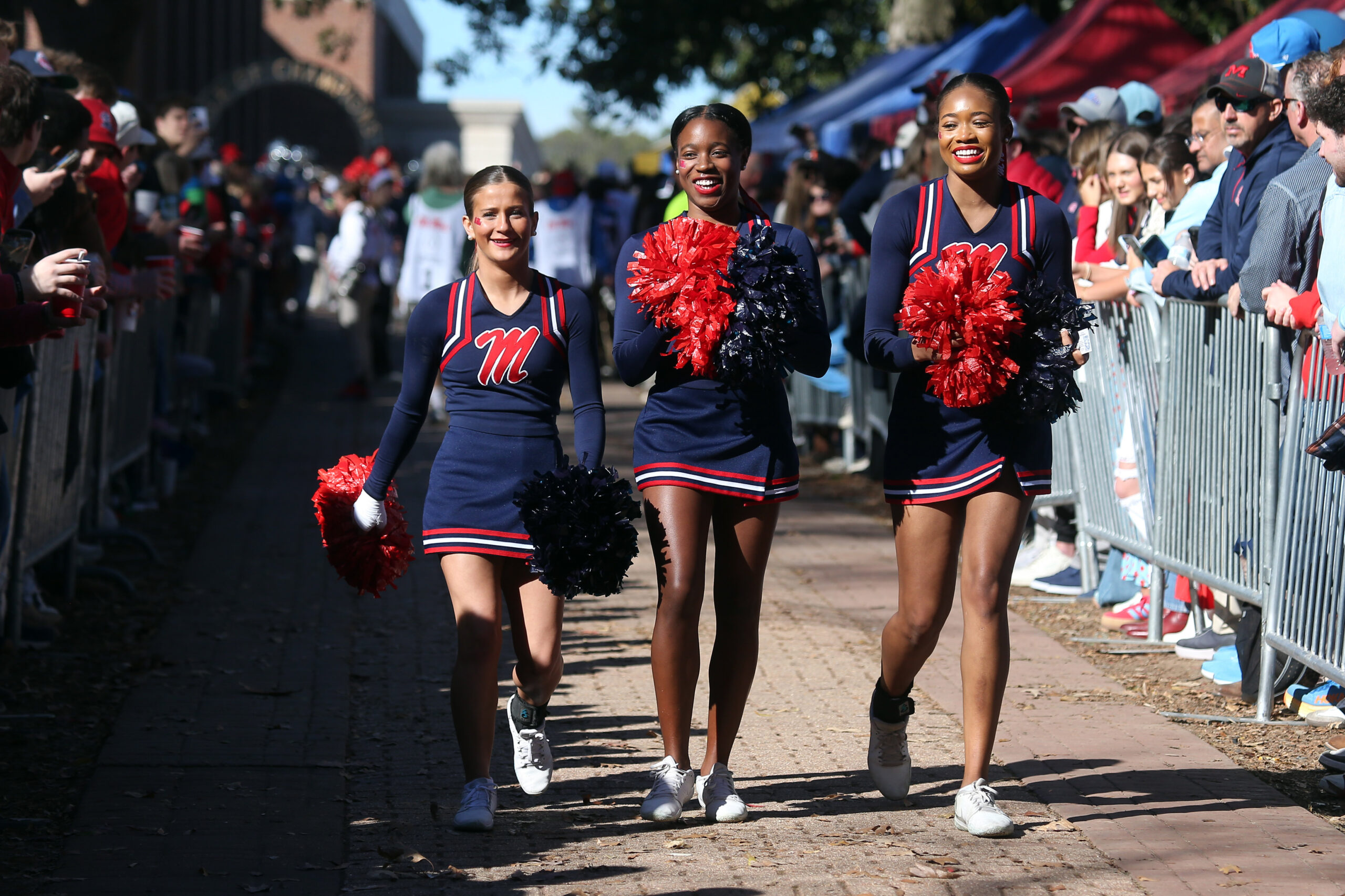 Ole Miss football player arrested on drug charges days before Sugar ...