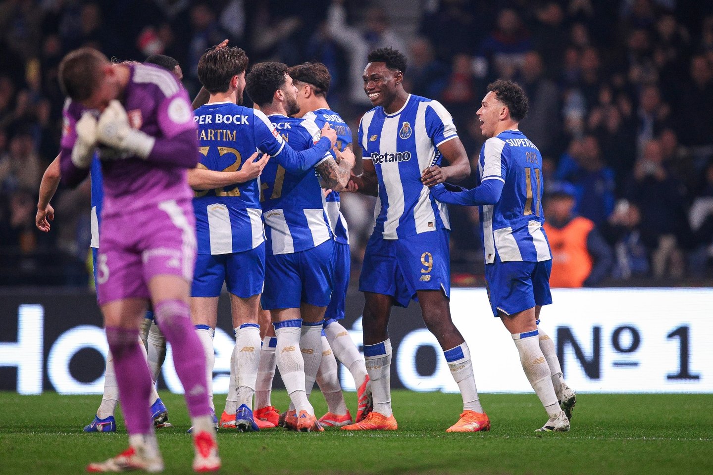 A meia volta de Samu virou o colete de forças do avesso