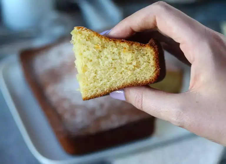 Sade kek, çok basit ve çok güzel