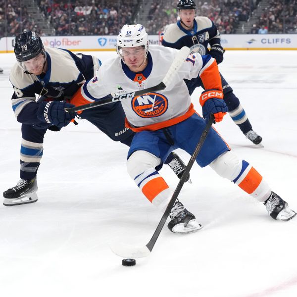 Islanders F Mathew Barzal fined $5,000 for two-handed slash