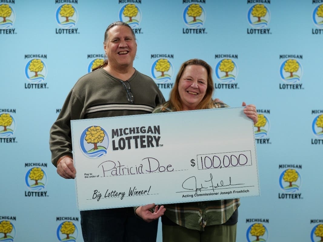 Wayne County woman wins $100K MI lottery raffle prize