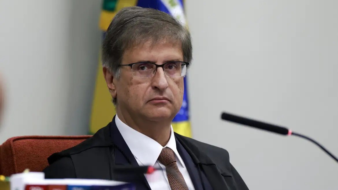 PGR defende que STF rejeite pedido de revisão da condenação de Jair ...