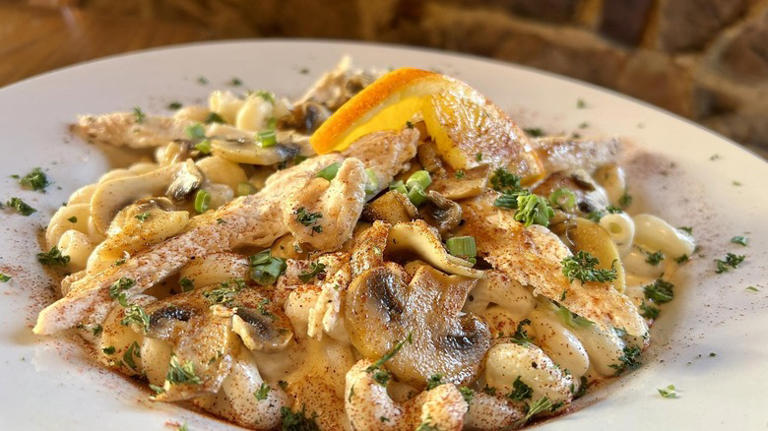 The old Pennsylvania restaurant that transports guests back to the 1700s