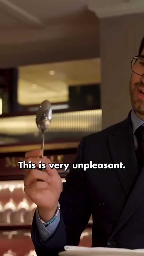 Two Brits learn the proper way to eat pasta!