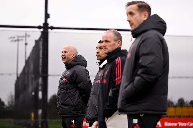 Liverpool coach told to 'look in the mirror' by club legend after ...