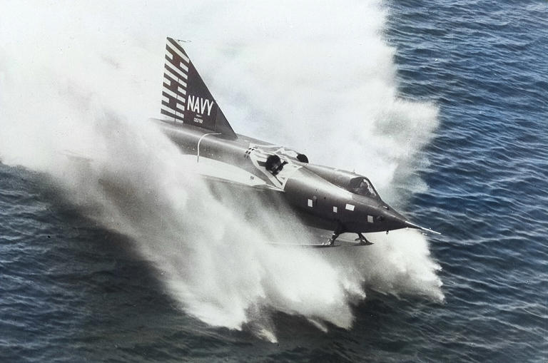 Top 10: Fastest planes to take off from water
