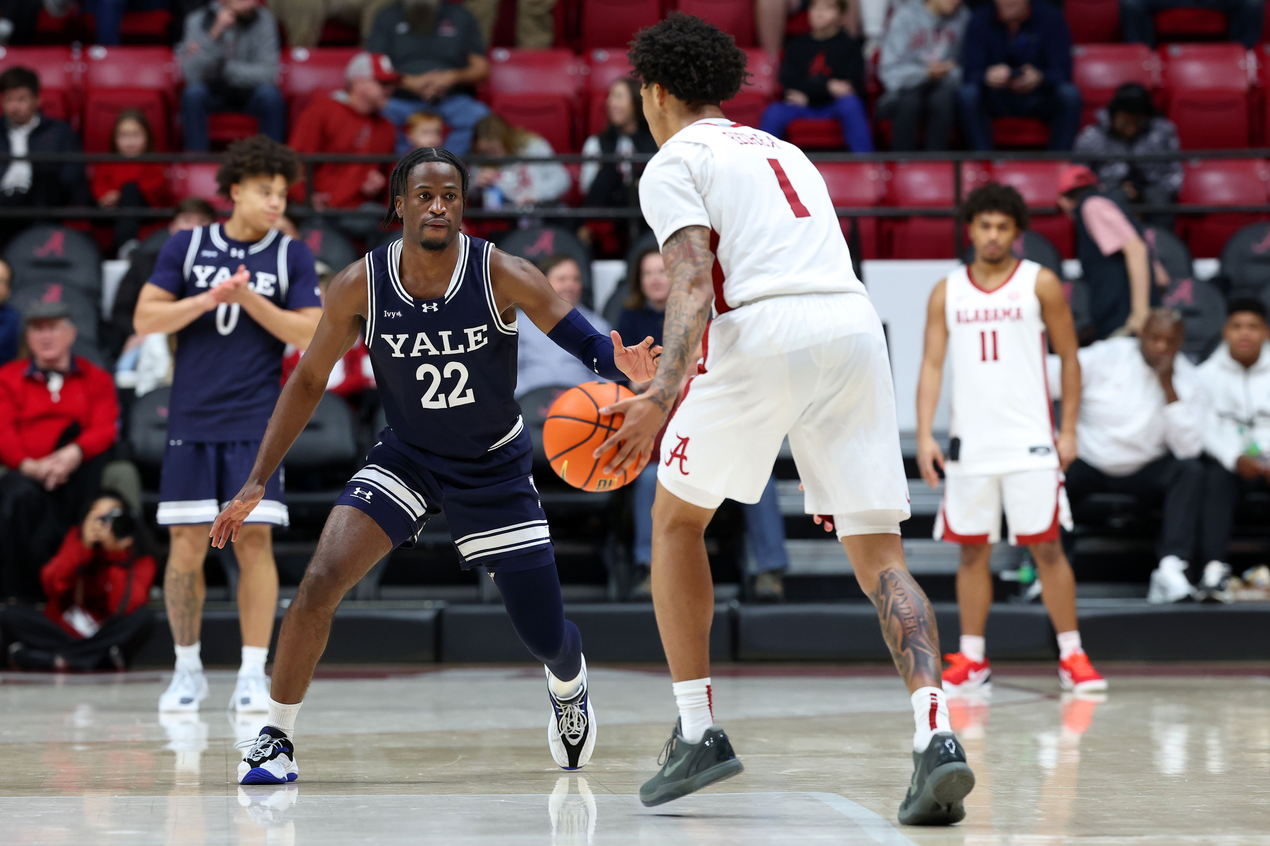 Alabama dominates Yale 102-78