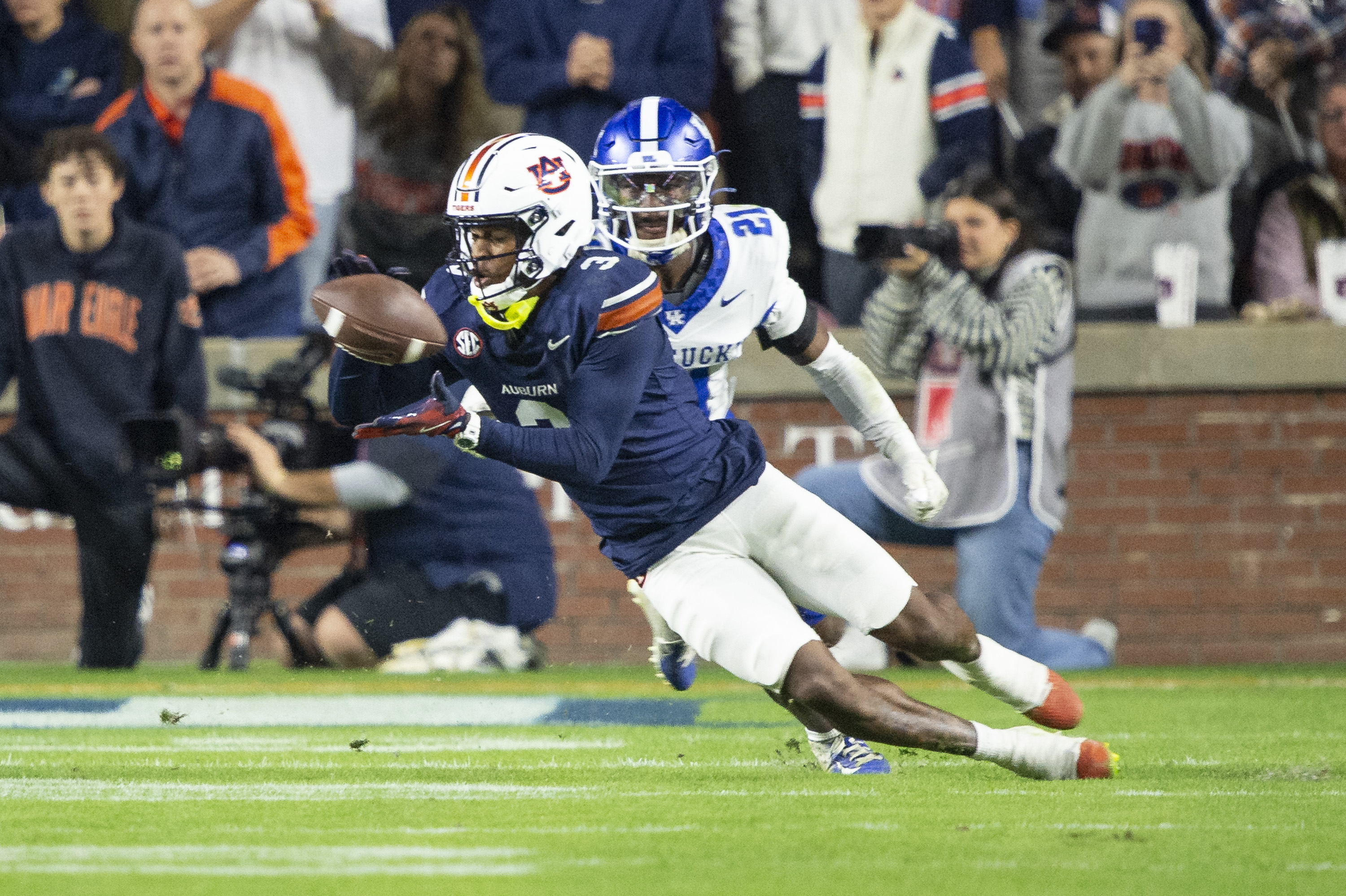 Kentucky DB Nasir Addison enters transfer portal