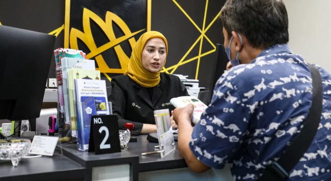 Harga emas Antam tercatat anjlok Rp95.000 jadi Rp2.501.000 per gram