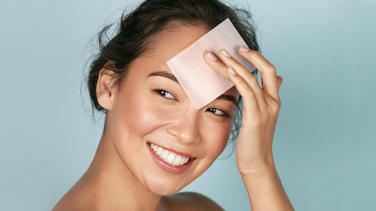 Dry, oily, or sensitive? Here’s how to find your skin type at home