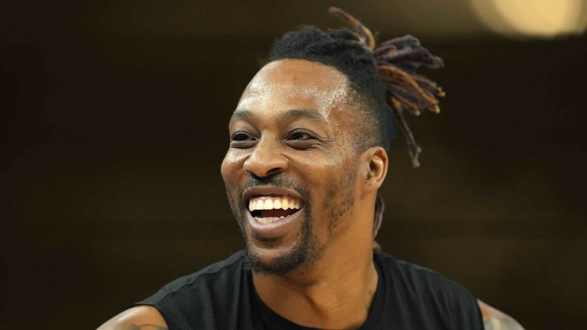 Dwight Howard jokes about coming back to the NCAA: "I can go get a ...