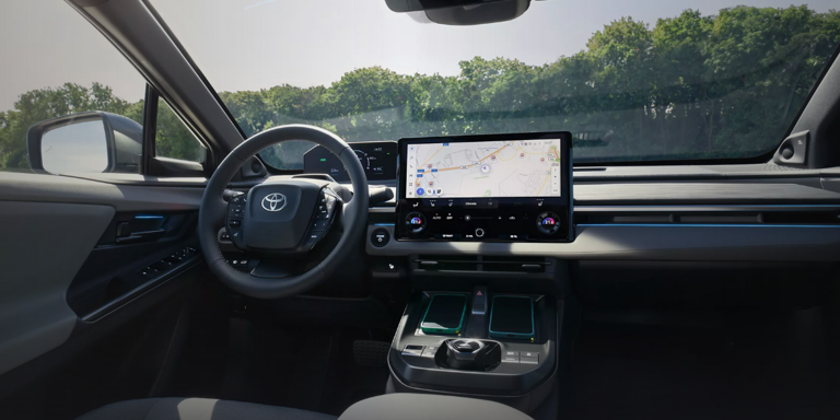 Experterna: Körglädjen överraskar, baksätet gör det inte