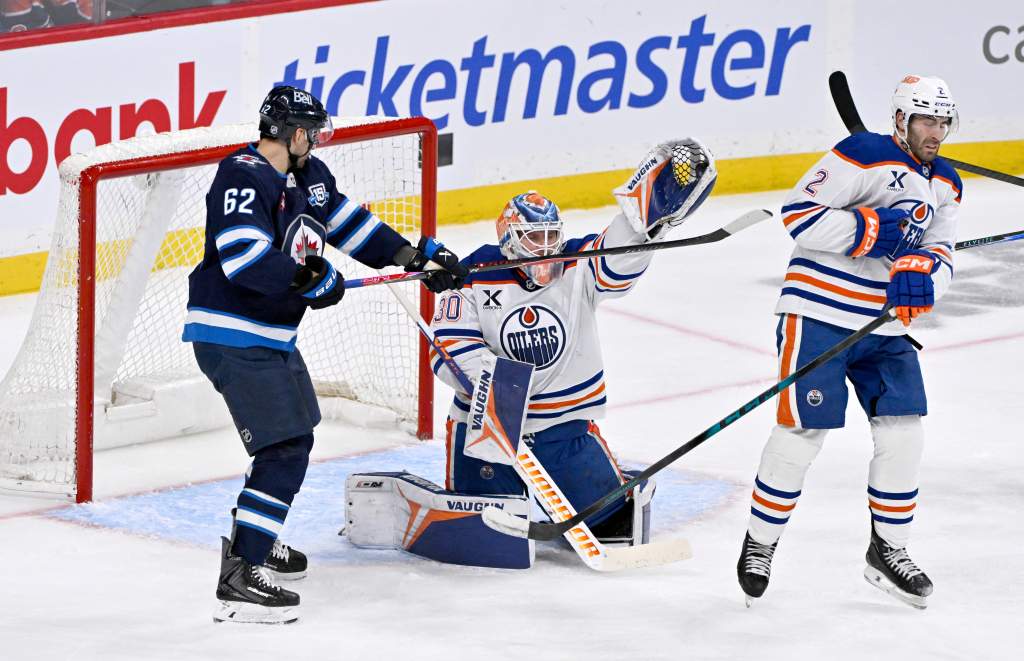 Pickard steals the show as Winnipeg Jets lose again, falling to Oilers 3-1