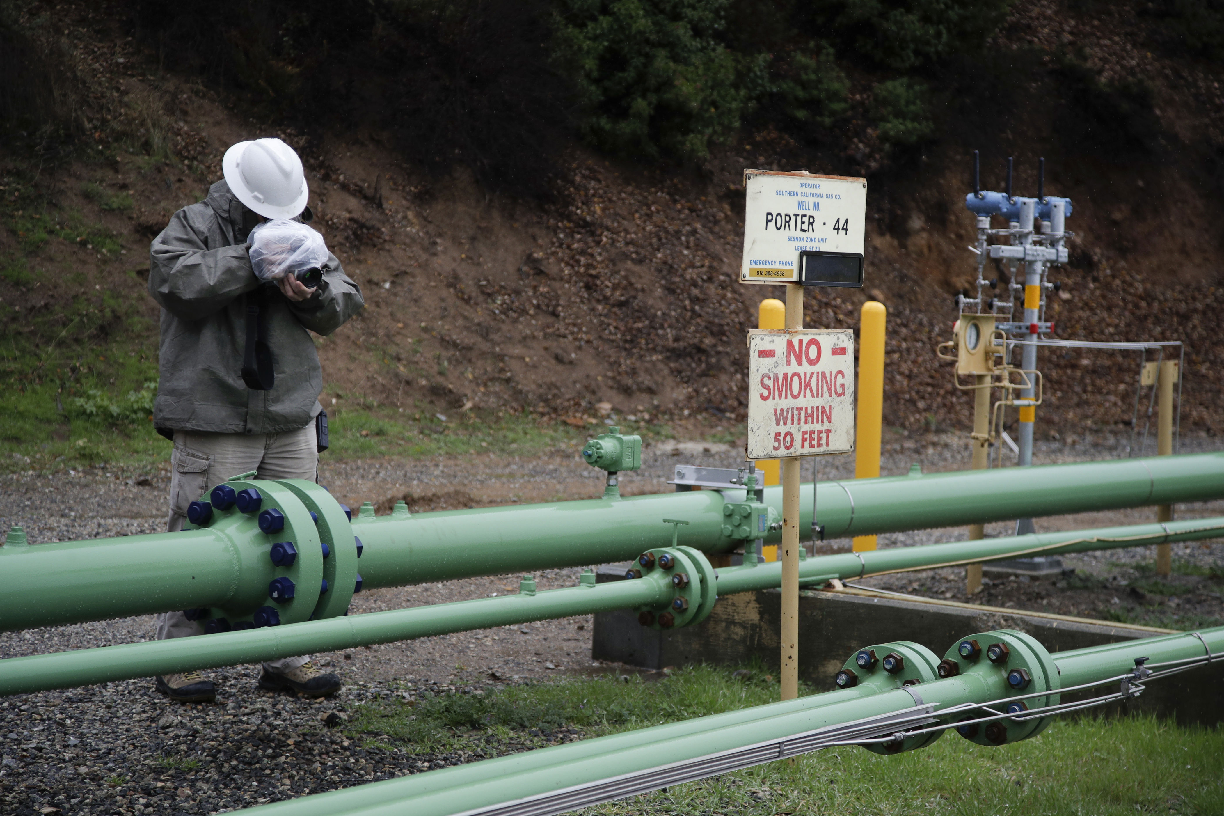 SoCalGas evalúa daños tras rotura de gasoducto en Los Ángeles