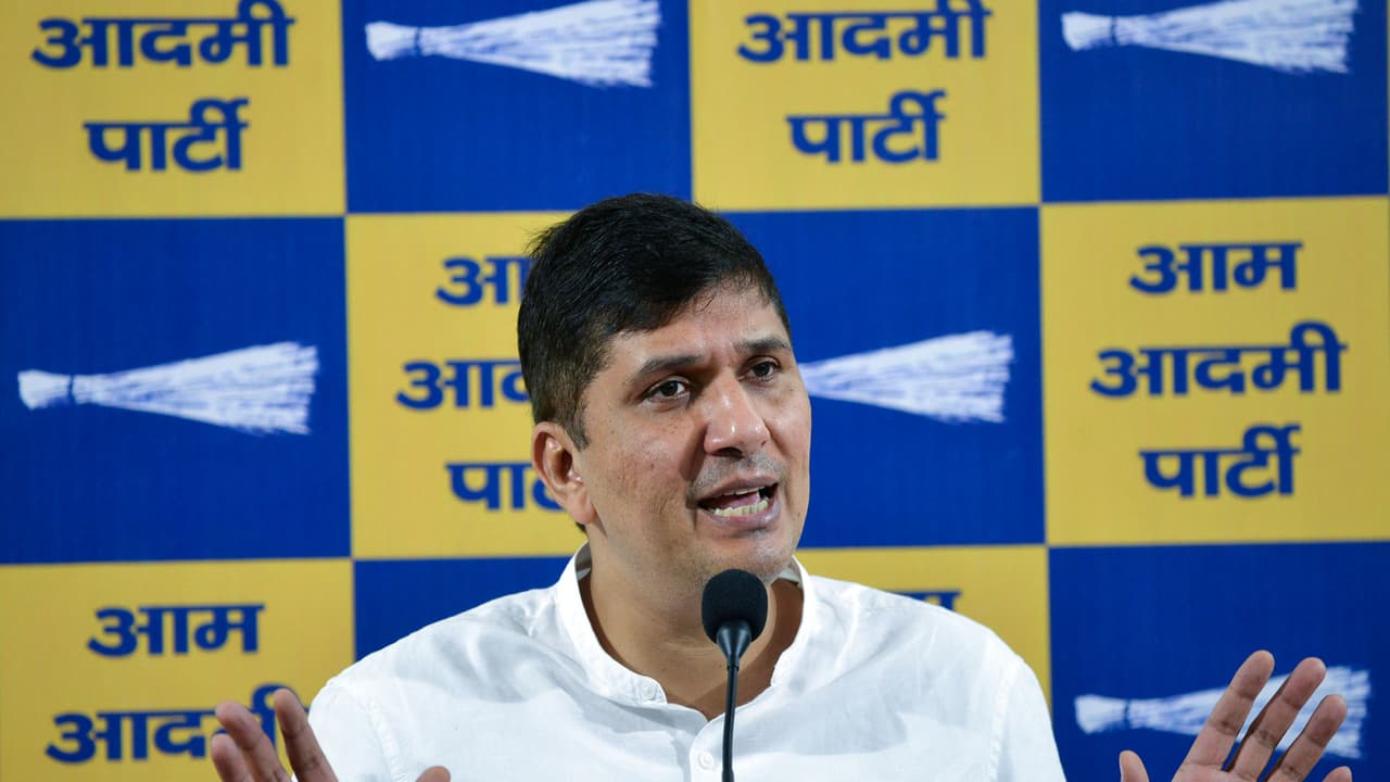 Delhi govt can't suspend officers, only LG can: Saurabh Bharadwaj