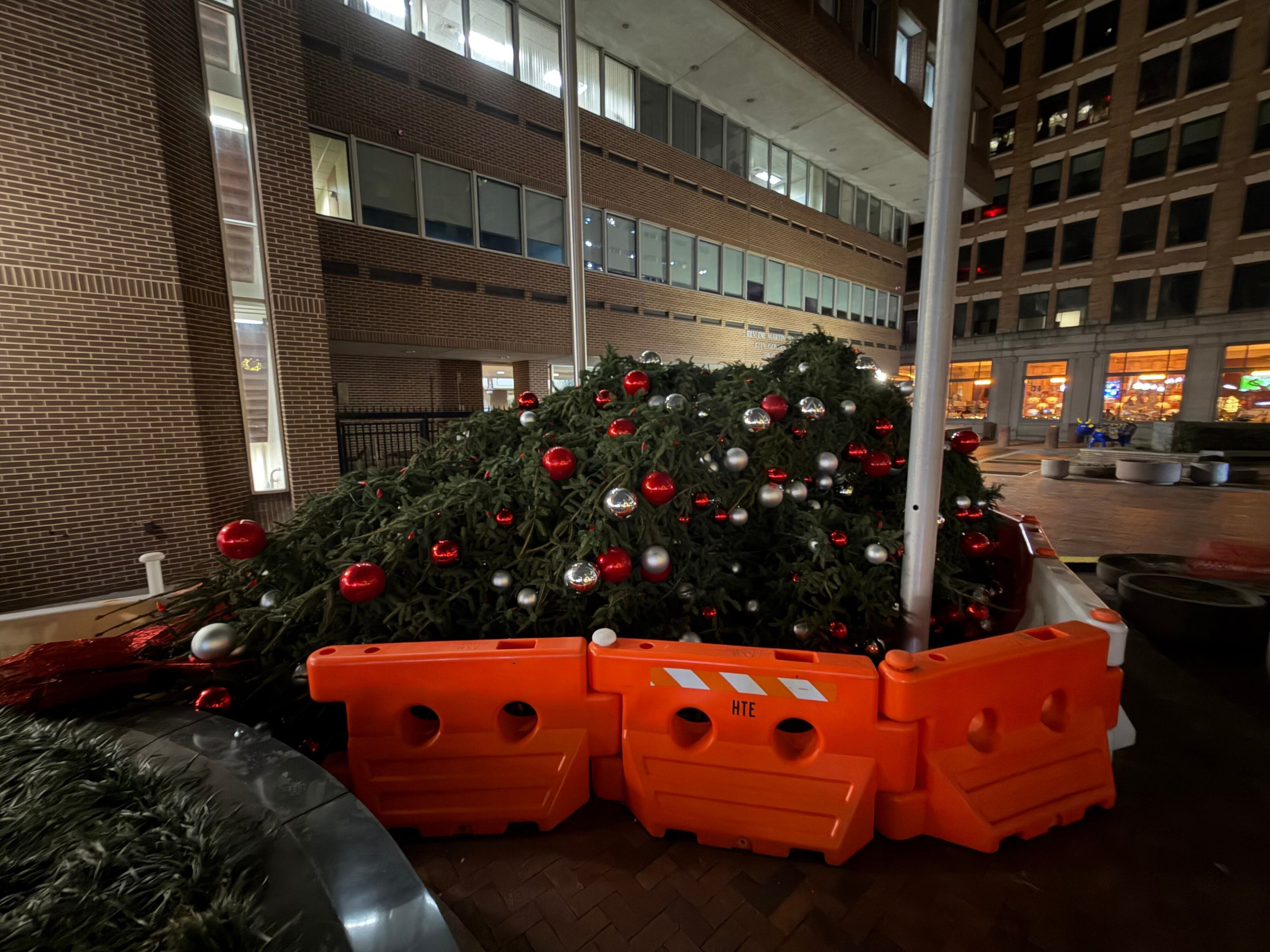 Wind gusts exceeding 50 mph sweep across Pa. through part of Tuesday